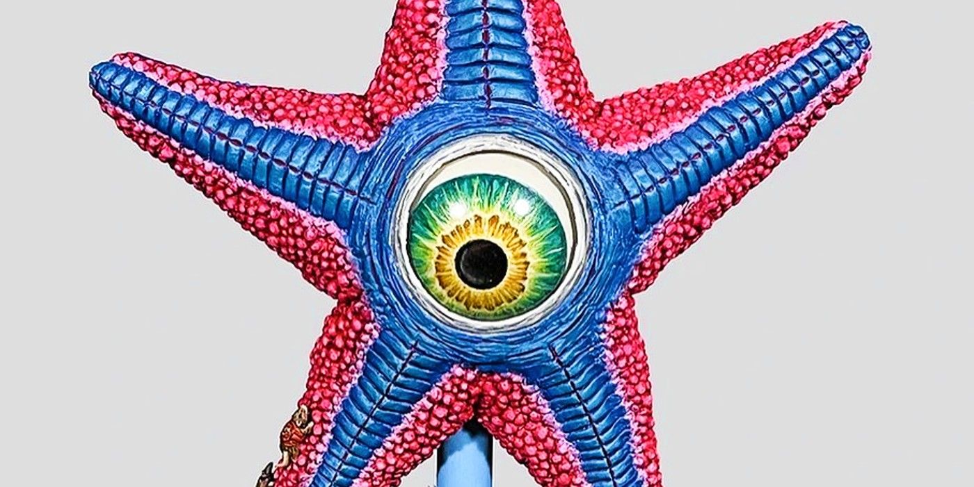 Suicide Squad Tree Topper Lets You Celebrate Christmas With Starro
