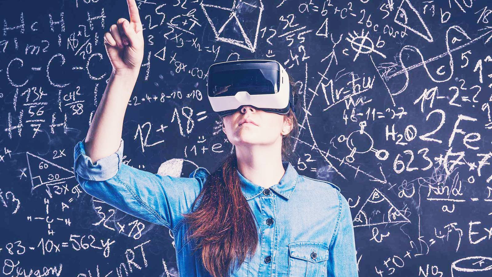 Stanford Is Literally Teaching An Entire Class In VR