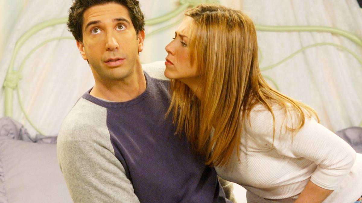Friends' Ending Almost Didn't Have Ross & Rachel Get Back Together