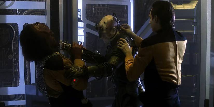 Star Trek Never Did A Borg Vs Klingon War