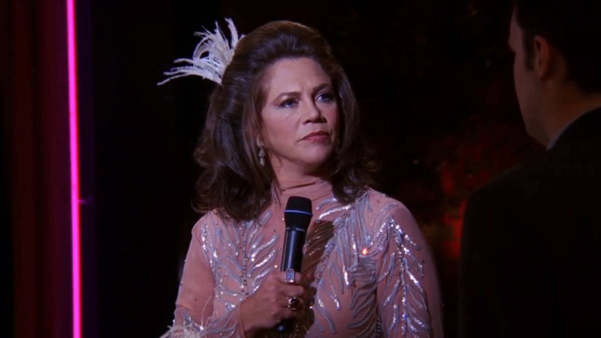 Friends Guest Star On Whether She’d Play Chandler’s Trans Parent Today