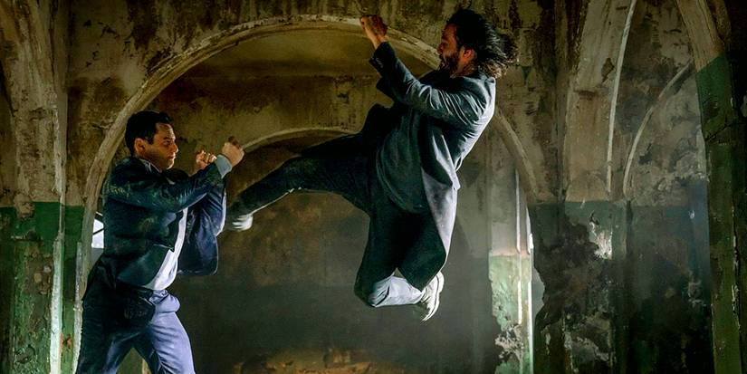 The Matrix: Every Neo & Agent Smith Fight Explained - And Which Is Best