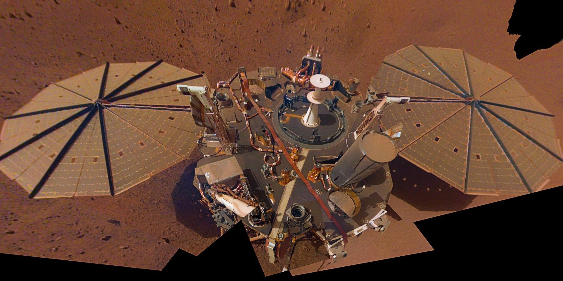 Huge Dust Storms Just Took NASA's Advanced Mars Lander Offline