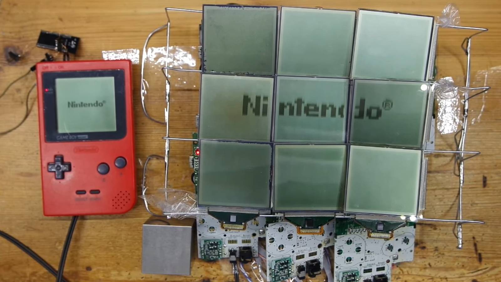 Game Boy With 10 Screens Is Completely Playable & Entirely Surreal