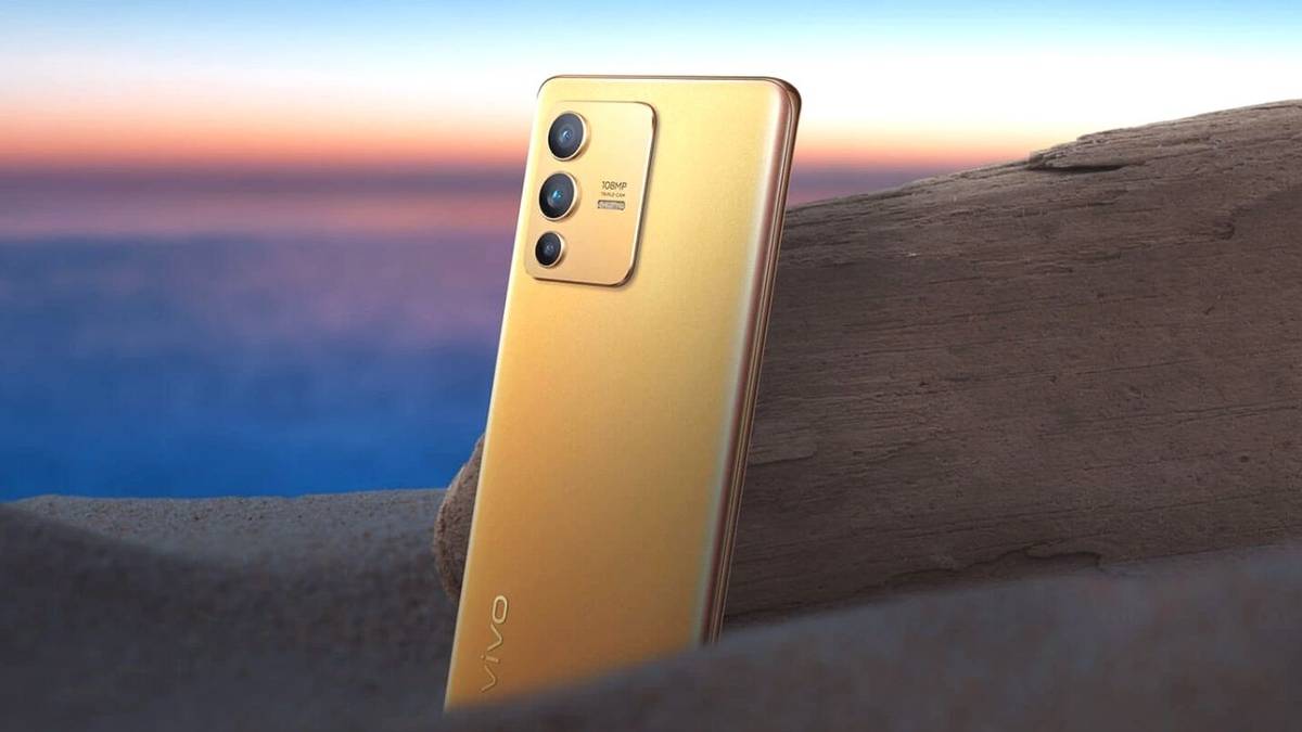 This Color-Changing Smartphone Is Downright Wild