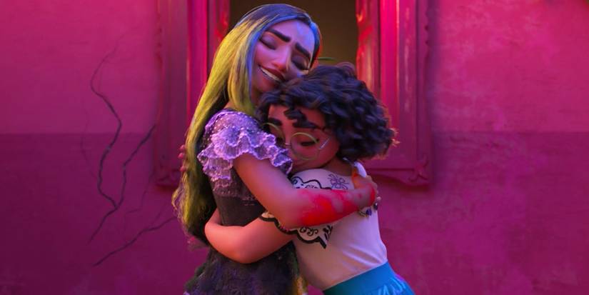 An Encanto Detail Makes Isabela And Mirabel’s Relationship More ...