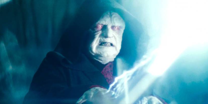All 5 Ways Emperor Palpatine Has Died In Star Wars Canon & Legends