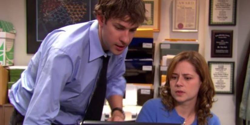 The Office: Who Was The Better Receptionist, Pam Or Erin?