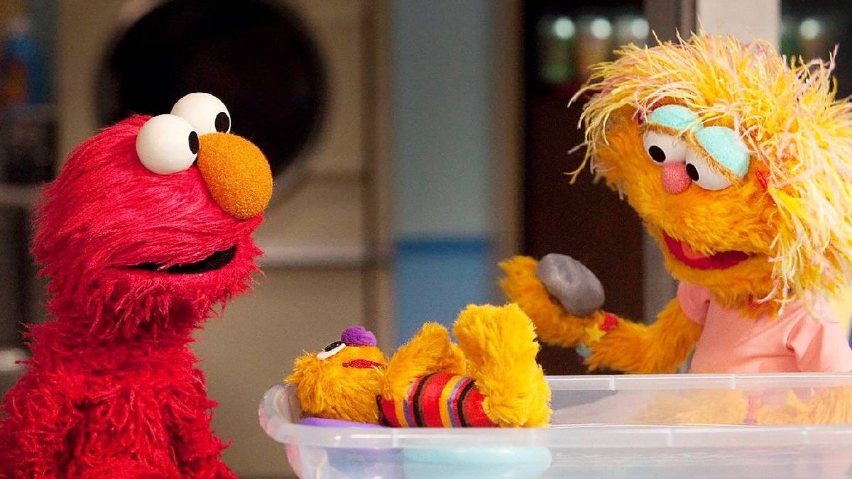 Sesame Street Writer Explains Elmo & Rocco Feud In New TikTok Video