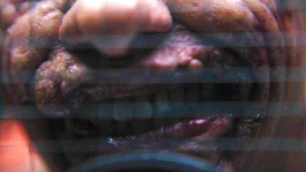 Joker's Scars In The Batman: Why They're More Than A Smile