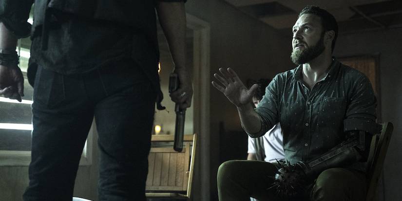 Walking Dead Repeats Aaron's Introduction To Rick Grimes