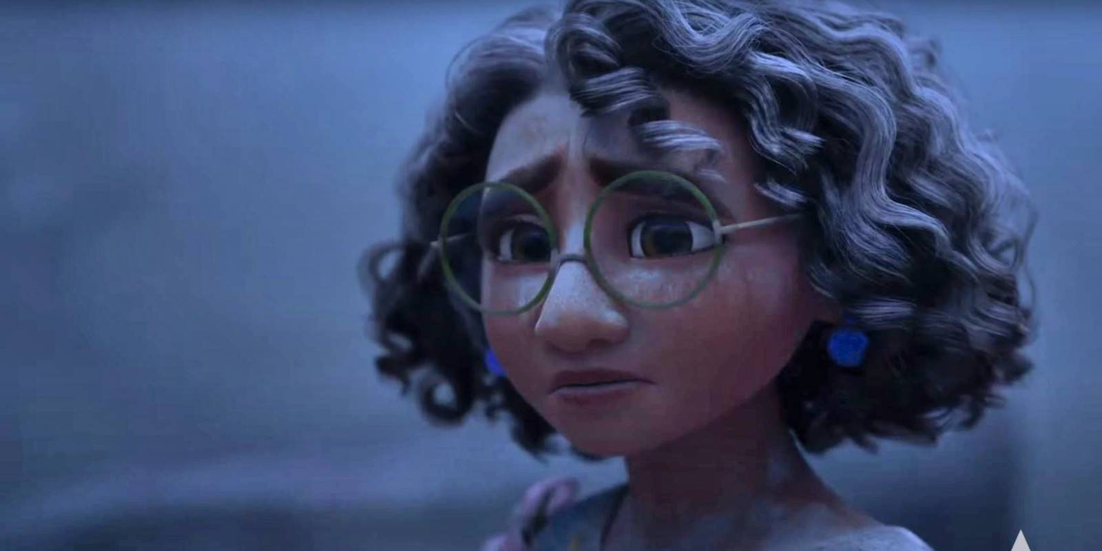 Encanto Filmmakers Explain Mirabel & Abuela Scene After House Has Fallen