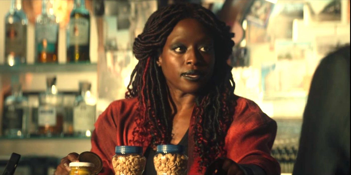 Star Trek's New Guinan Actor Explains Her Relationship With Franchise ...
