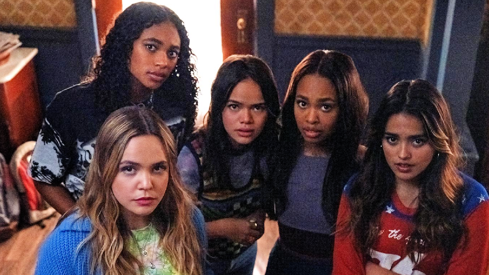 Pretty Little Liars Spinoff Images Reveal First Look At Original Sin