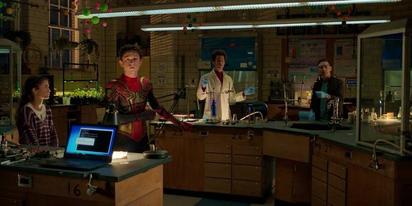 8 Superhero Movies & Actors That Recreated Famous Memes