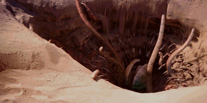 Top 10 Giant Creatures In Jurassic Park and Star Wars, Ranked!