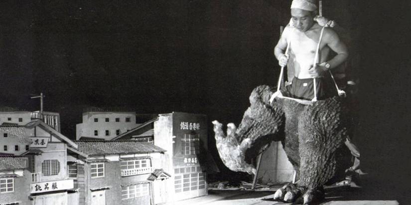 10 Things Only Die-Hard Fans Know About The Godzilla Movies