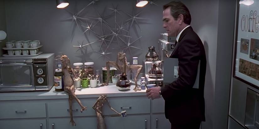 The Star Wars Reference Hidden In Men In Black's Coffee Scene