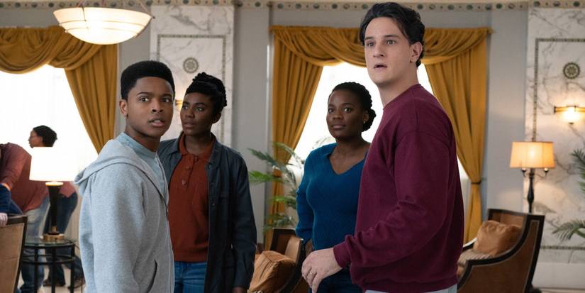 Every CW TV Show Cancelled In 2022