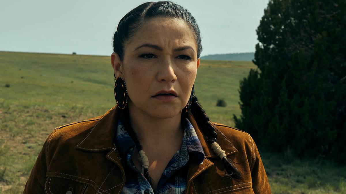 Joy Questions Perry In Outer Range Episode 7 [EXCLUSIVE CLIP]
