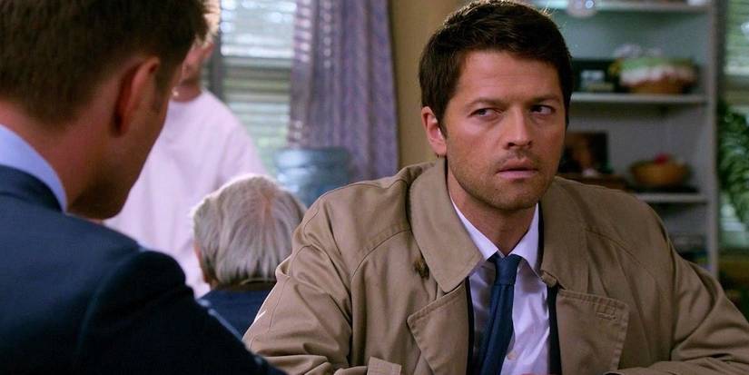 Supernatural S 10 Funniest Castiel Moments From All 15 Seasons