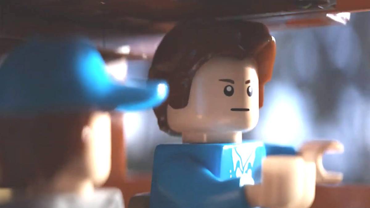 Stranger Things Season 4’s Funny Dustin & Steve Scene Recreated with LEGOs