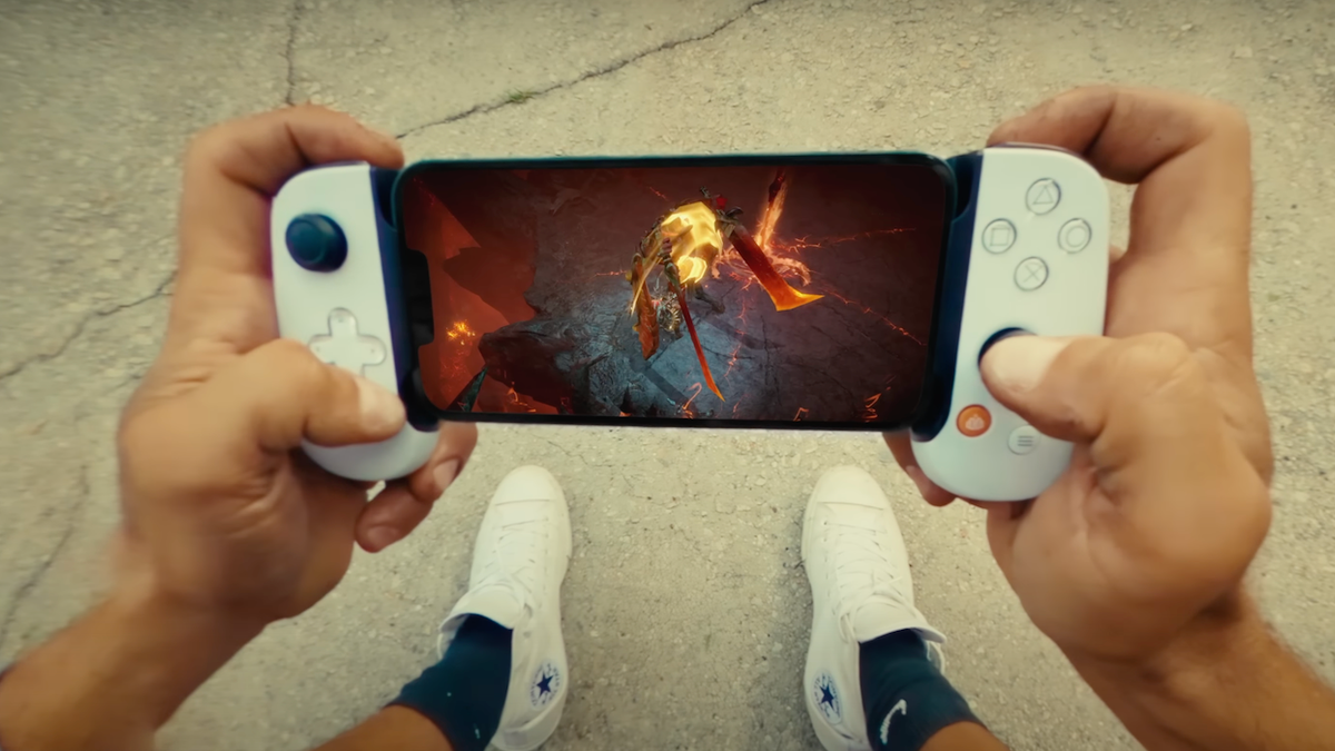 PS5's New Handheld Device Shows Just How Much We Need A Vita 2