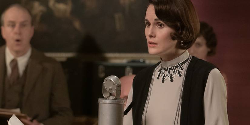 Downton Abbey: Hidden Details You Missed In A New Era's Costumes