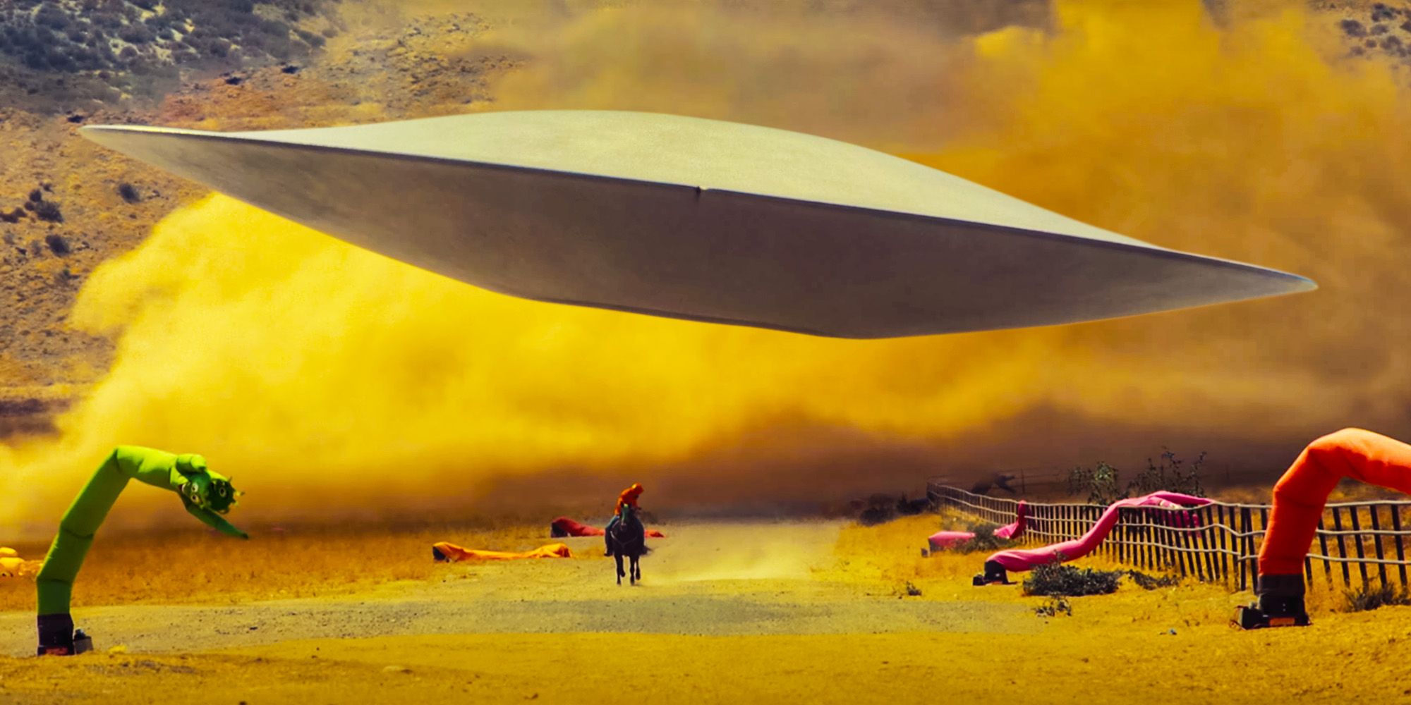 Nope's Alien Explained: What Is The Alien & What Does It Want?