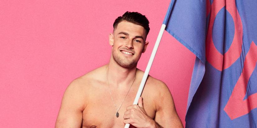 Love Island UK: 10 Funniest Islanders From Season 8, Ranked