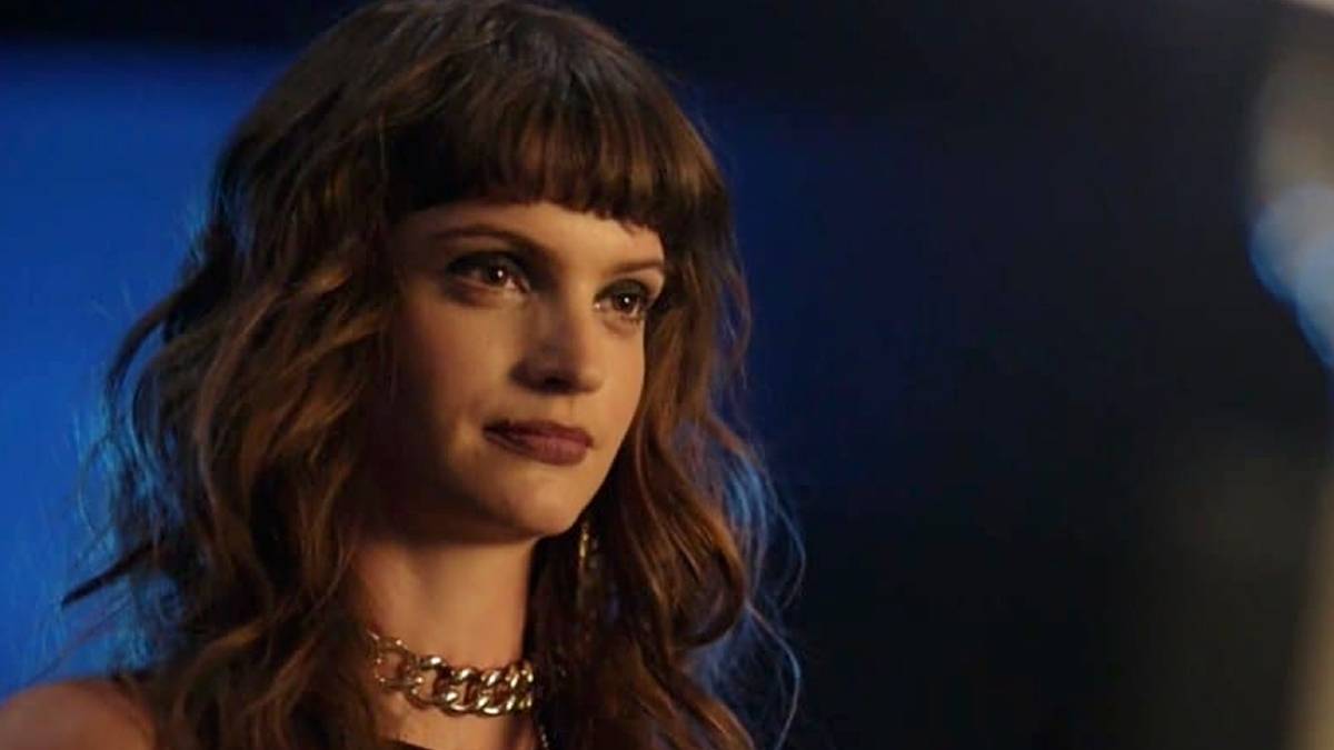 Charlbi Dean, Black Lightning's Syonide Actor, Dies At 32