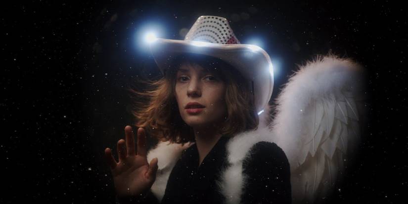 Stranger Things: 10 Things You Didn't Know About Maya Hawke