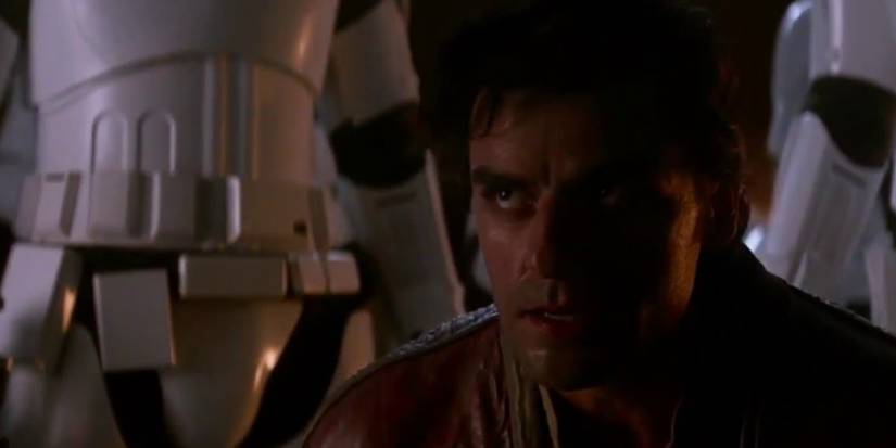 Poe Almost Shot Finn In Force Awakens: How It Changes The Star Wars Sequels