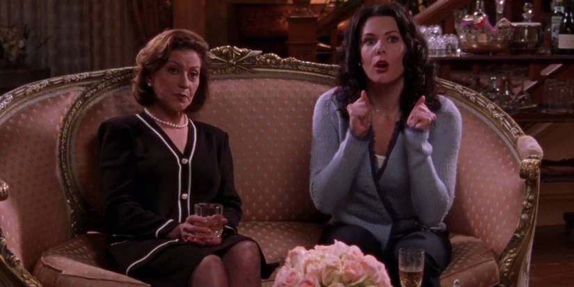 Gilmore Girls: 10 Fan Favorite Emily Quotes, According To Reddit
