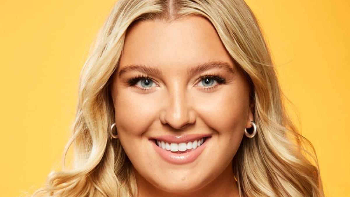 Chloe Long Calls Out Fans For Mean Reddit Posts About Siesta Key Cast