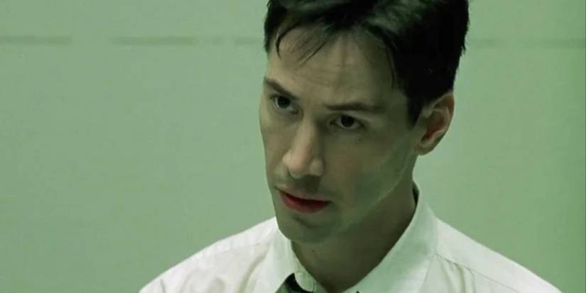 Why Agent Smith Always Calls Neo "Mr. Anderson" In The Matrix