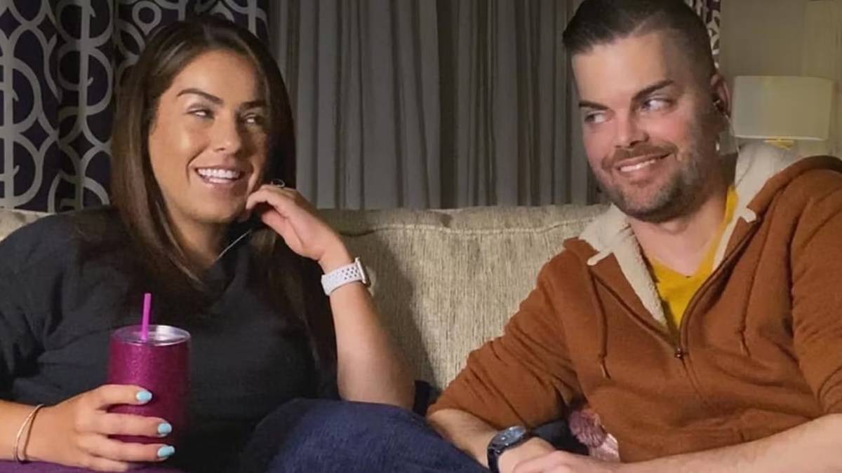 90 Day Fiancé: Veronica Reveals Tim’s Odd Connection To Tell-All Dress