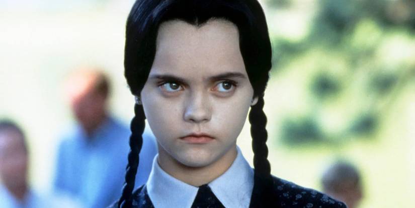 How Old Wednesday Is In The Addams Family Movies (& Netflix Show)