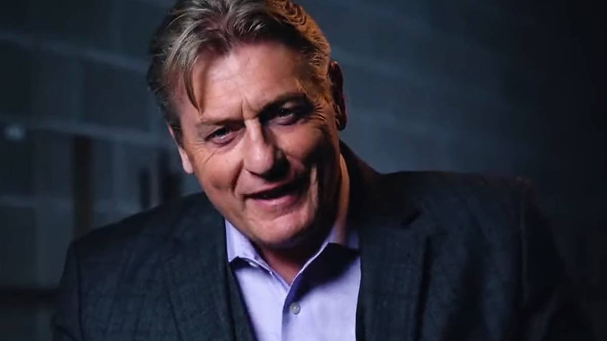 William Regal Has Chance To (But Doesn't) Squash AEW Backstage Unrest Talk