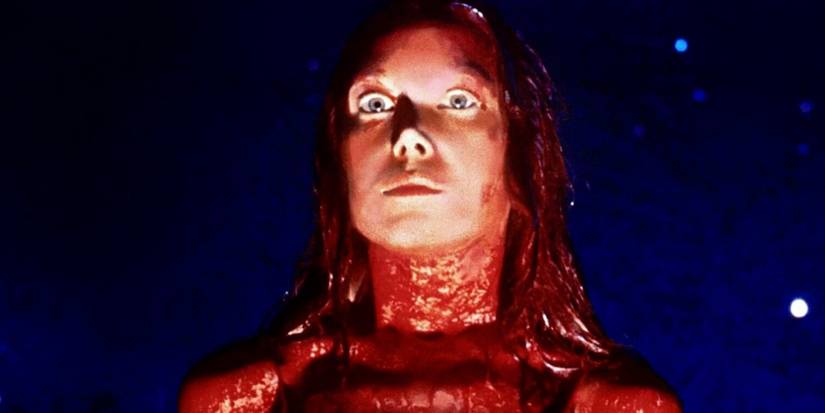 Bloody Stephen King Cosplay Recreates Carrie At The Prom