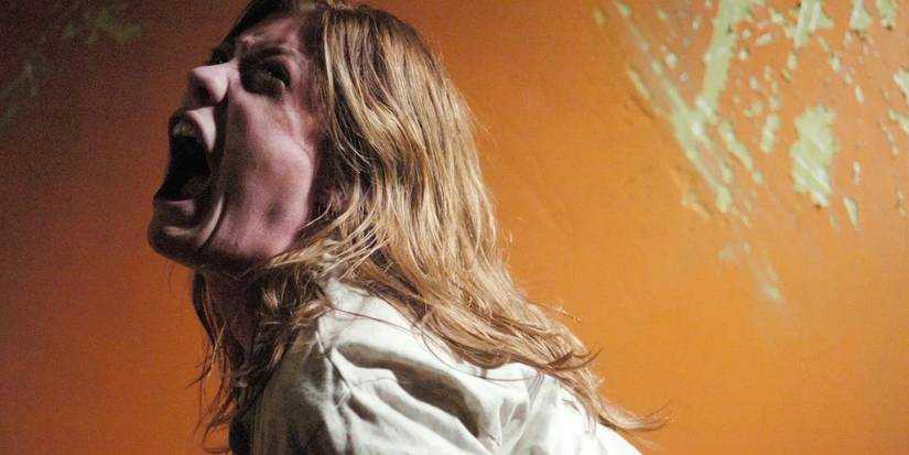 10 Best Horror Movies With Creepy Grins, According To Reddit