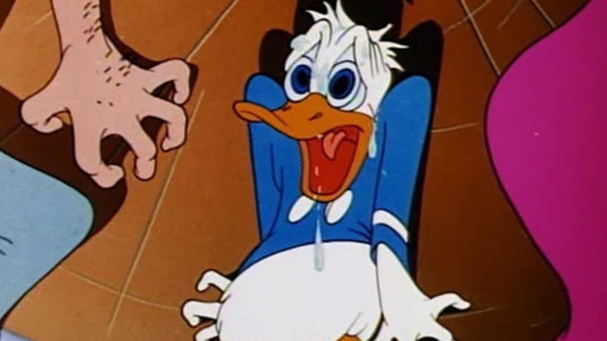 Creepy Disney Cosplay Video Sees Makeup Artist Transform Into An ...