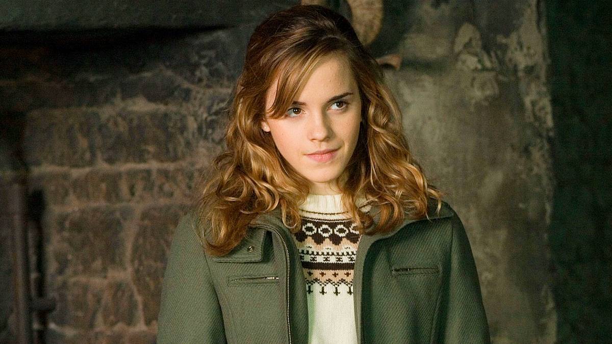 Emma Watson Talks About Her Tarnished Relationship With JK Rowling ...