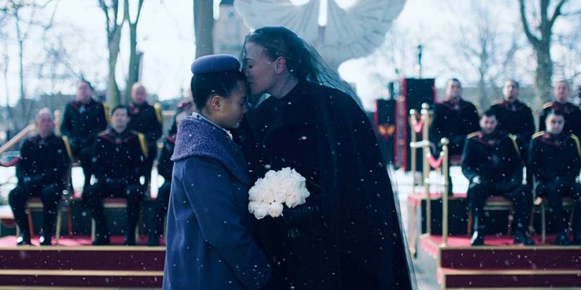 Handmaid's Tale's Tragic New Character Makes Hannah's Gilead Status Worse