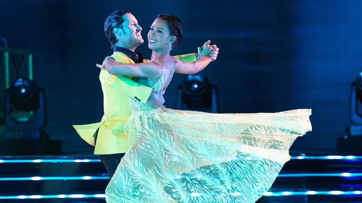 DWTS: Val Says Gabby ‘Doesn’t Take Things Personally’ During Rehearsals