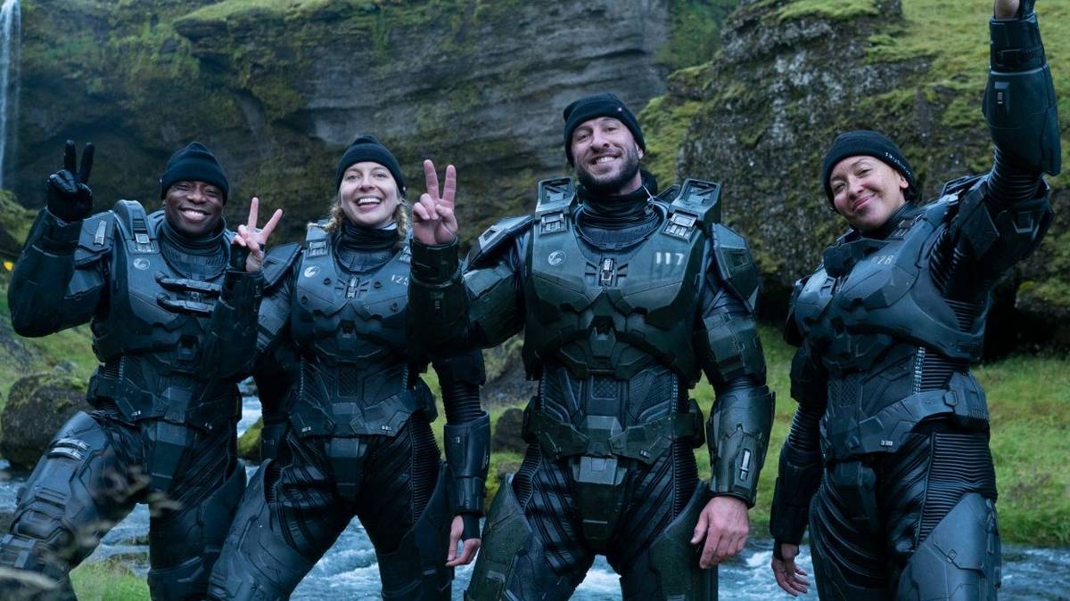 Master Chief Actor & Halo Season 2 Cast Celebrate Start of Filming