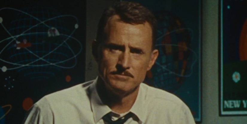 Why Iron Man's Father, Howard Stark, Was Recast In The MCU
