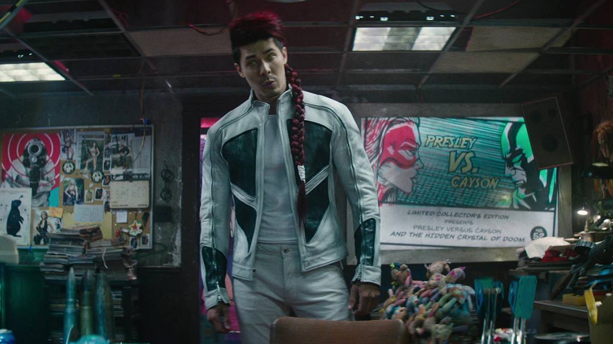 Deadpool 2's Shatterstar Actor Sparks Deadpool 3 Return Speculation