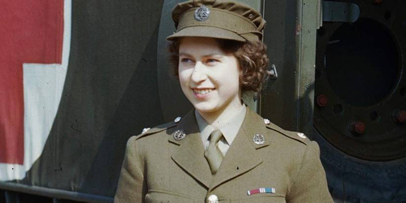 10 Best Films And Series About Queen Elizabeth II, According To IMDb