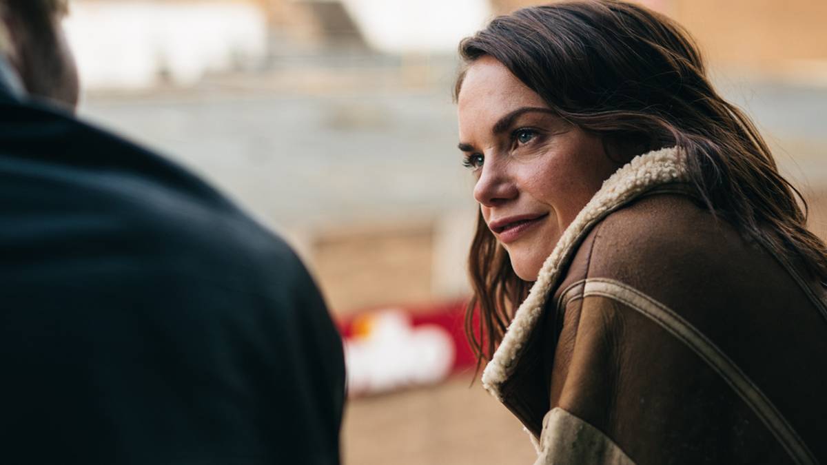 Ruth Wilson Gets Hot & Heavy In New Film True Things [EXCLUSIVE CLIP]